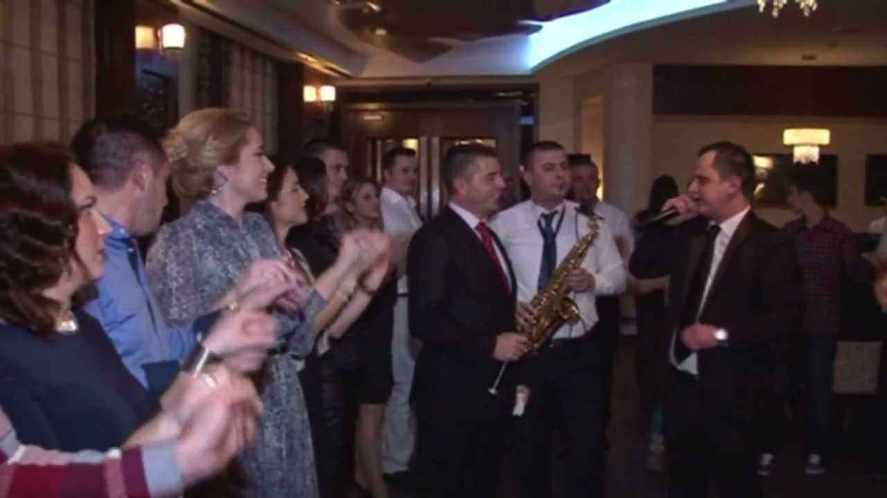 Dueti Sinani & Fitim Behluli - Restaurant 22 - Atmosfera - YouTube
