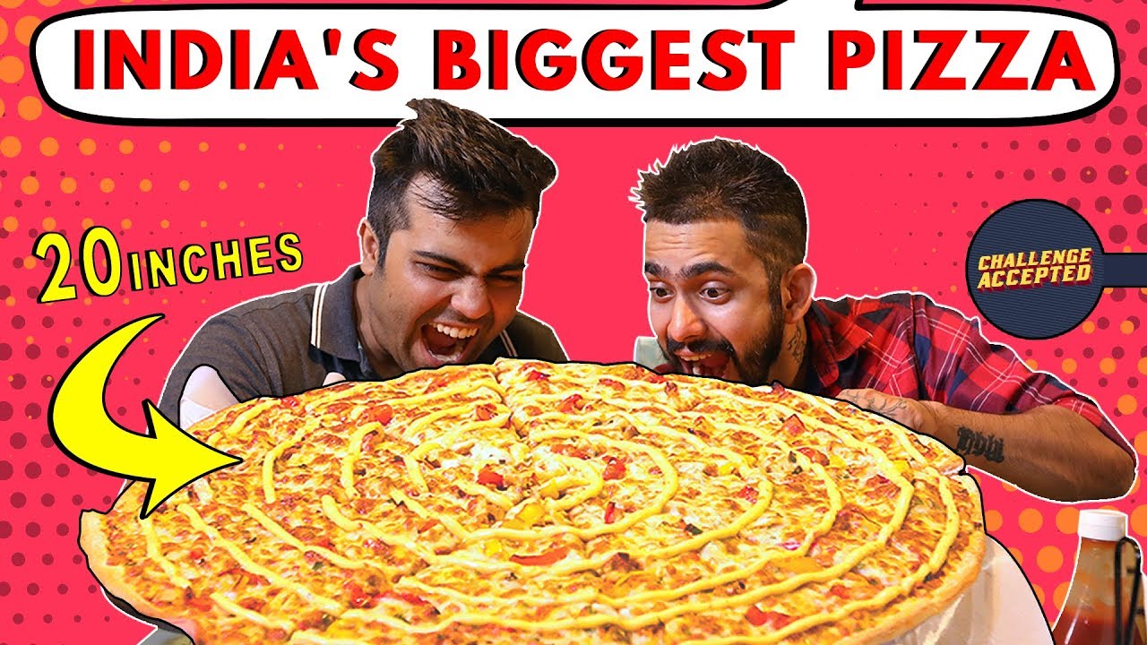 HUGE 20 INCH Pizza Destroyed in 15 Mins | Indian Food Challenge ...
