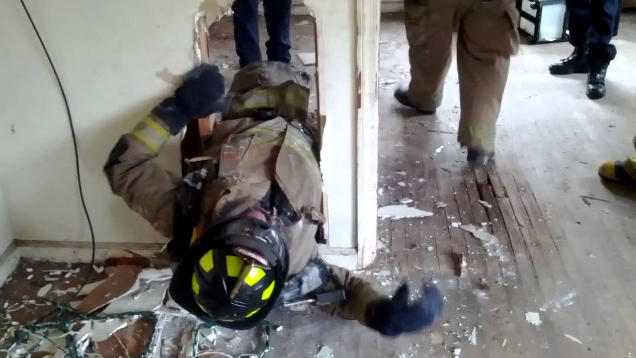Firefighter Safety and Survival - YouTube