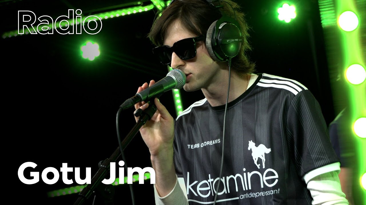 Gotu Jim - 'Misschien (Kwijt)' & 'Gezeik' Live @ 3FM (VoorAan) - YouTube