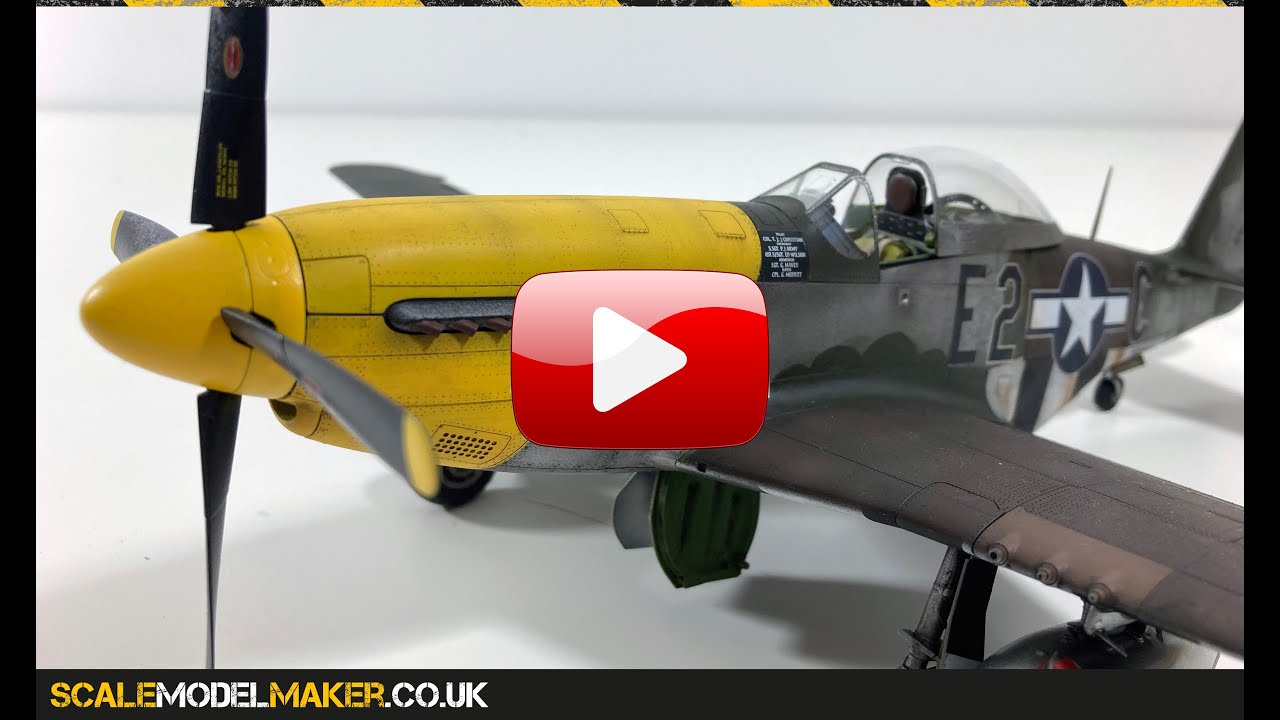 Mustang P-51D Lou IV - YouTube