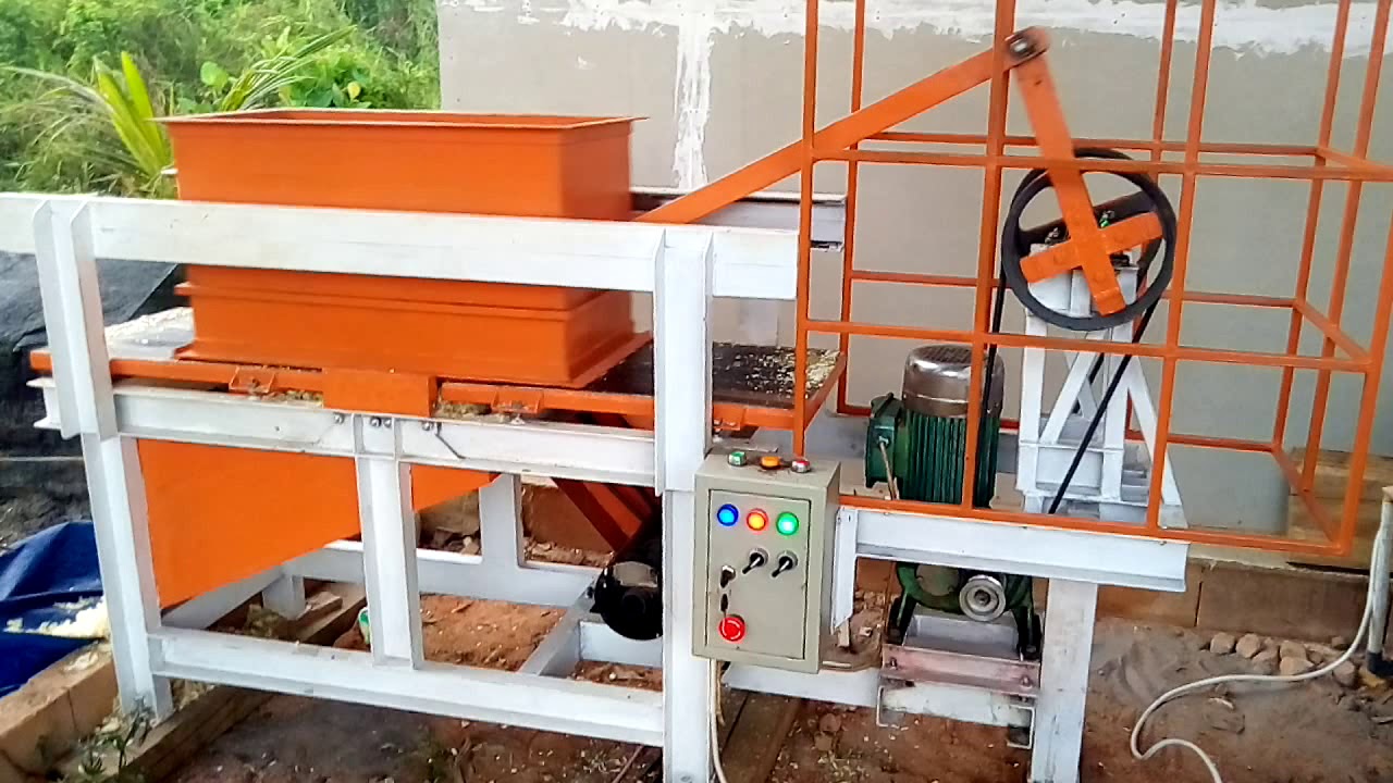 small wood shaving machine - YouTube