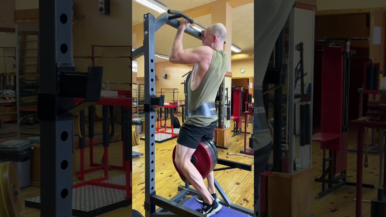 100 kg “partial” pull ups or static hold 😂 - YouTube