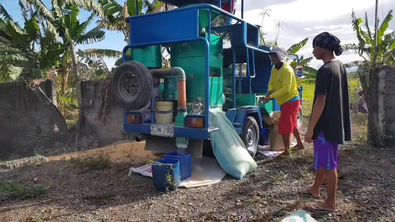 Rolling Rice mill ( aka mini kuno ) - YouTube