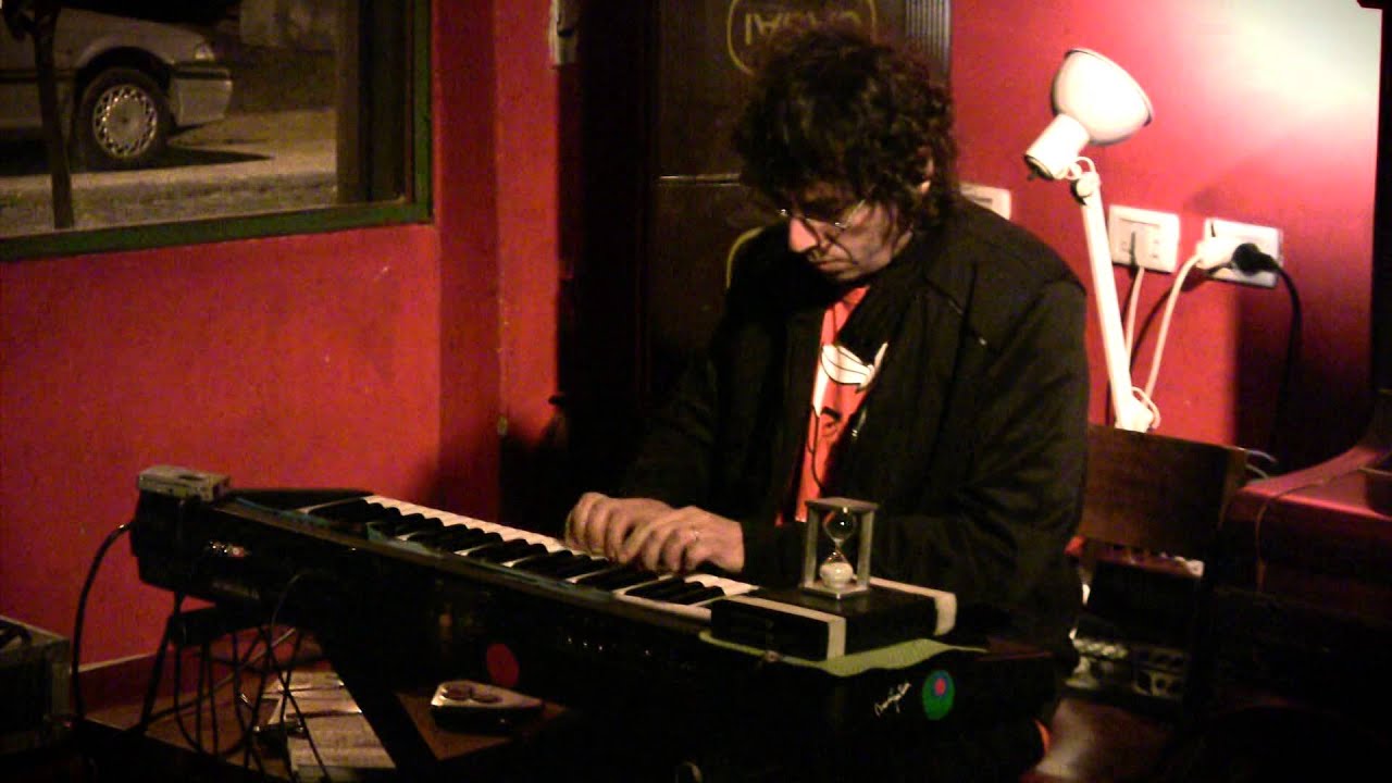 Mono Fontana - "No Guiñes" - YouTube