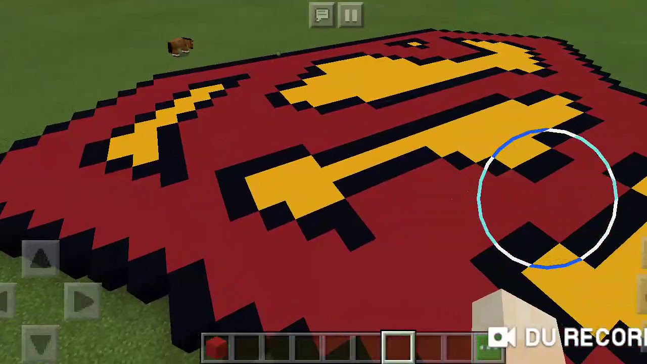 I made superman logo in minecraft - YouTube