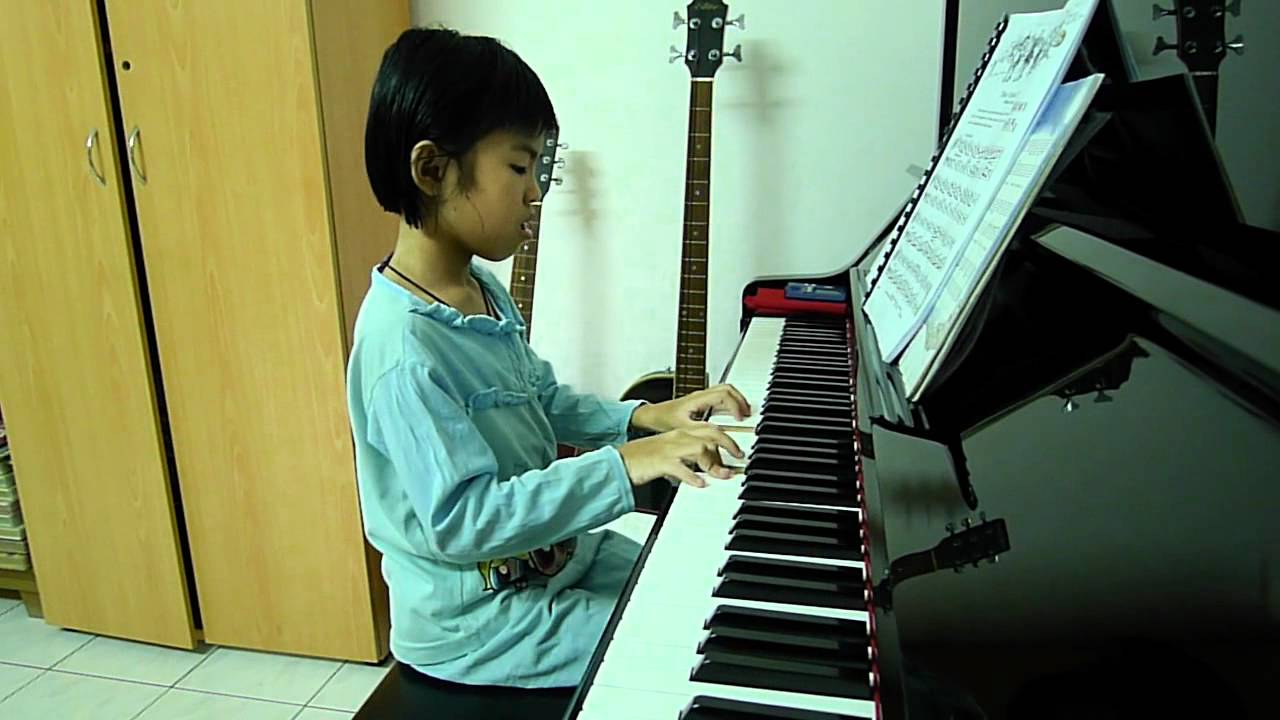 Michael Aaron Piano Course Grade 2 - Thru Central Park played by Amy ...