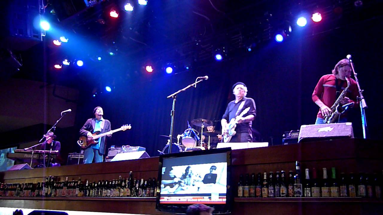 The Cate Brothers - Where Can We Go - YouTube