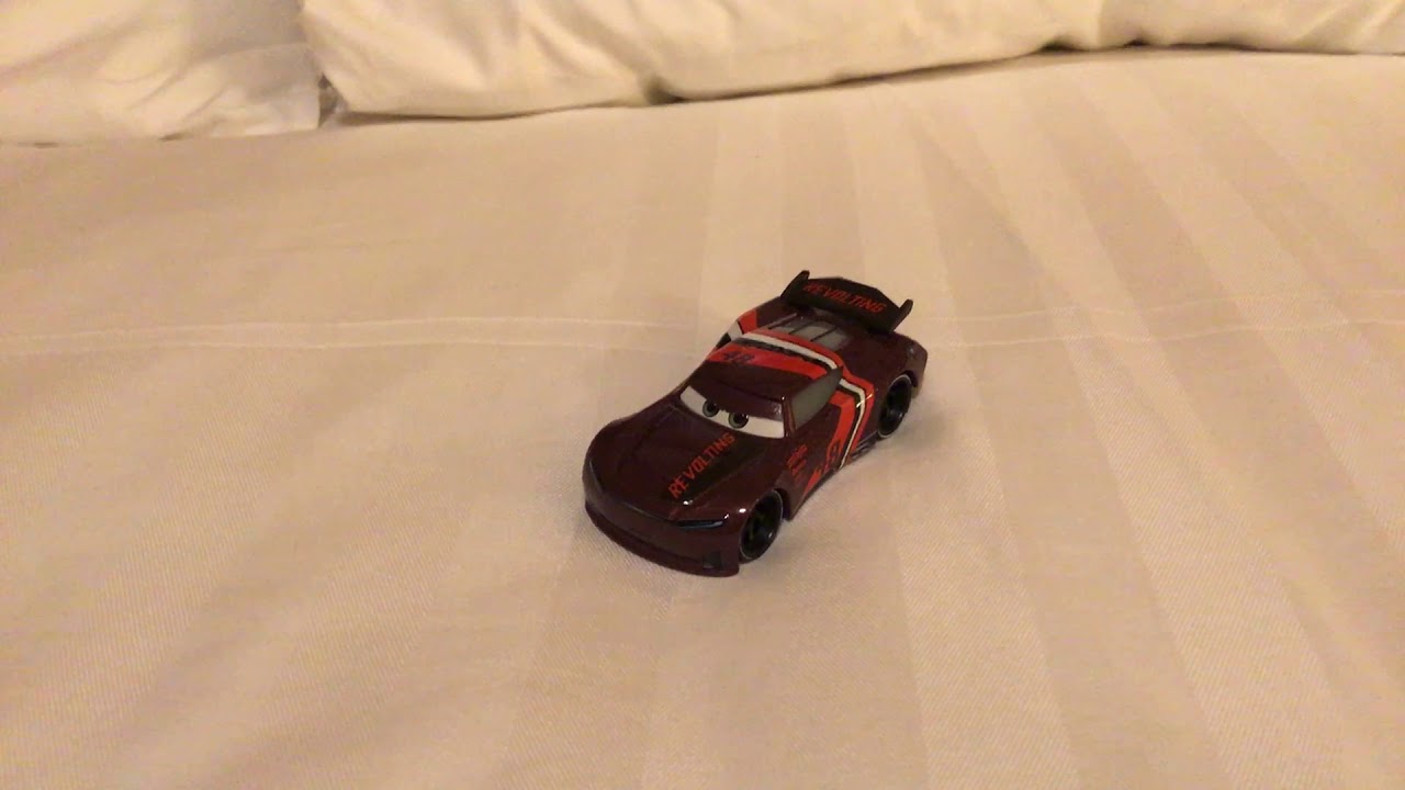 Cars 3 reviews | Aaron Clocker - YouTube