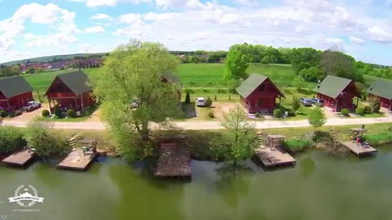 Sárberki Horgásztó- Tóparti faház apartmanok - YouTube