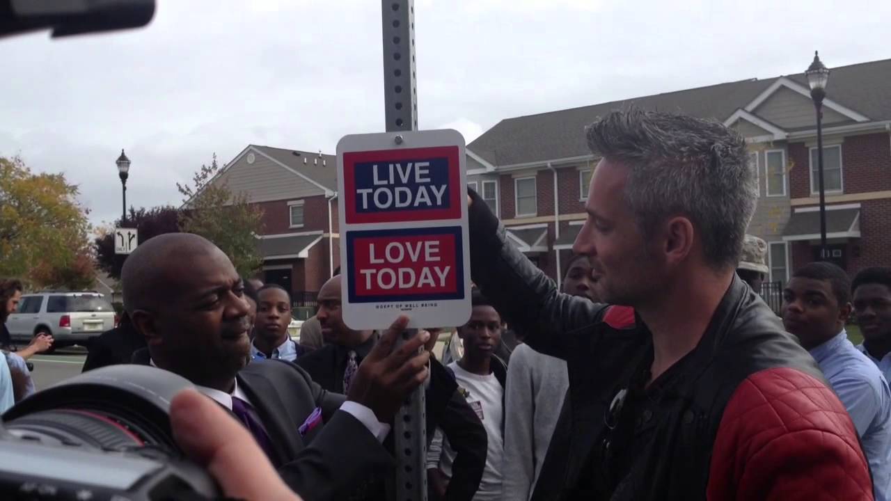 Happy Street Signs Come to Newark - YouTube