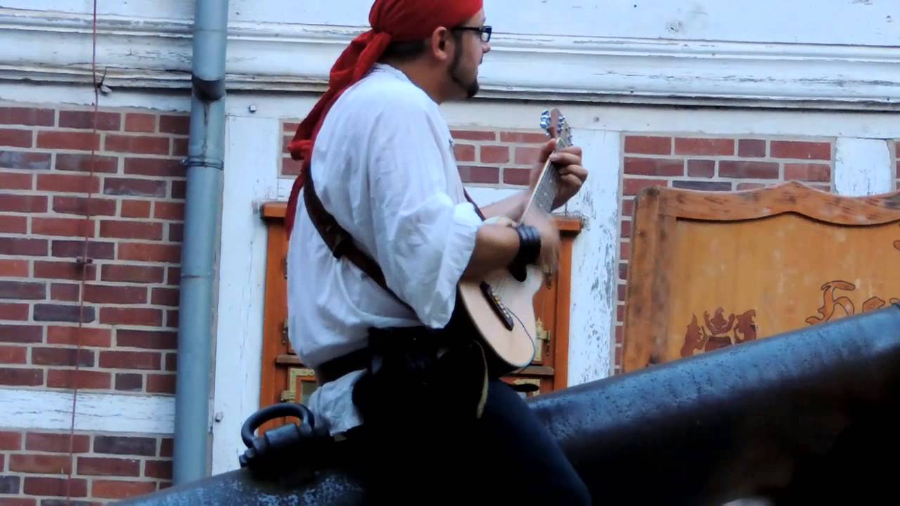 Sintram der Barde - Papst und Sultan, Schloßspectakel Winsen - YouTube