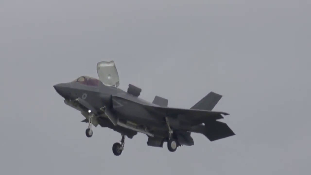 Donald Trump Thinks The US Airforce F-35 Stealth Fighter Jet Is ...
