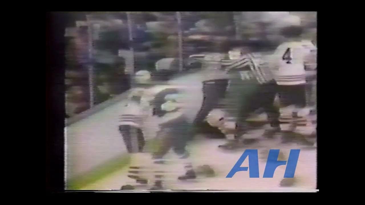 NHL Dec. 25, 1969 Bill Goldsworthy,MIN v Cliff Koroll,CHI (HL) Minnesota North Stars Chicago ...