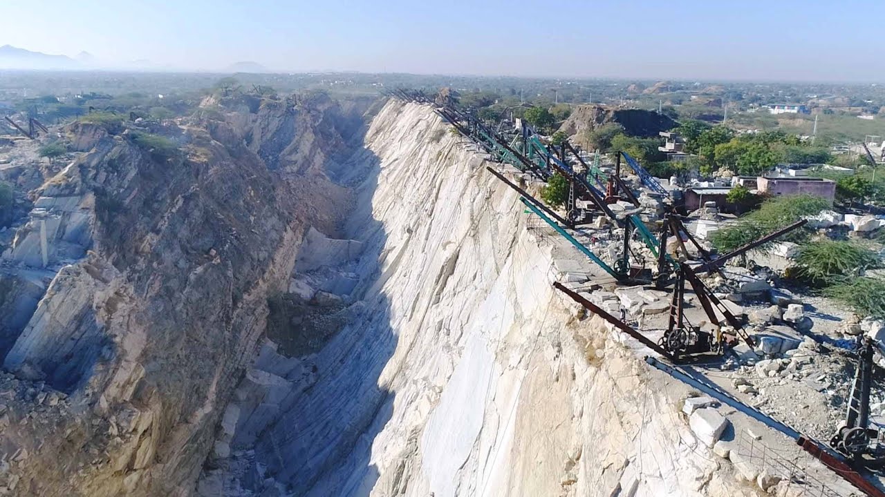 Amazing World Famous Makrana Marbal Mining Process - YouTube