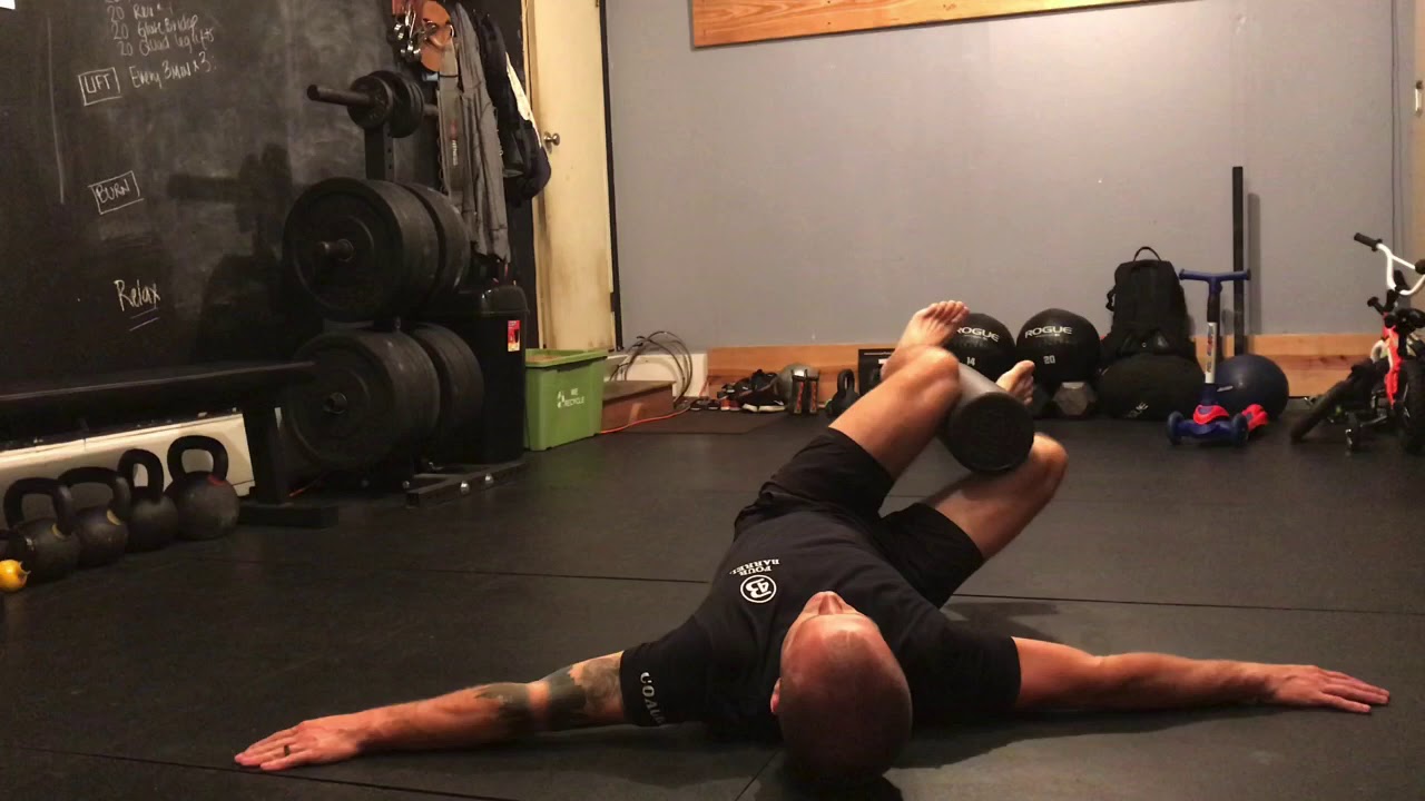 Supine Trunk Rotation - YouTube