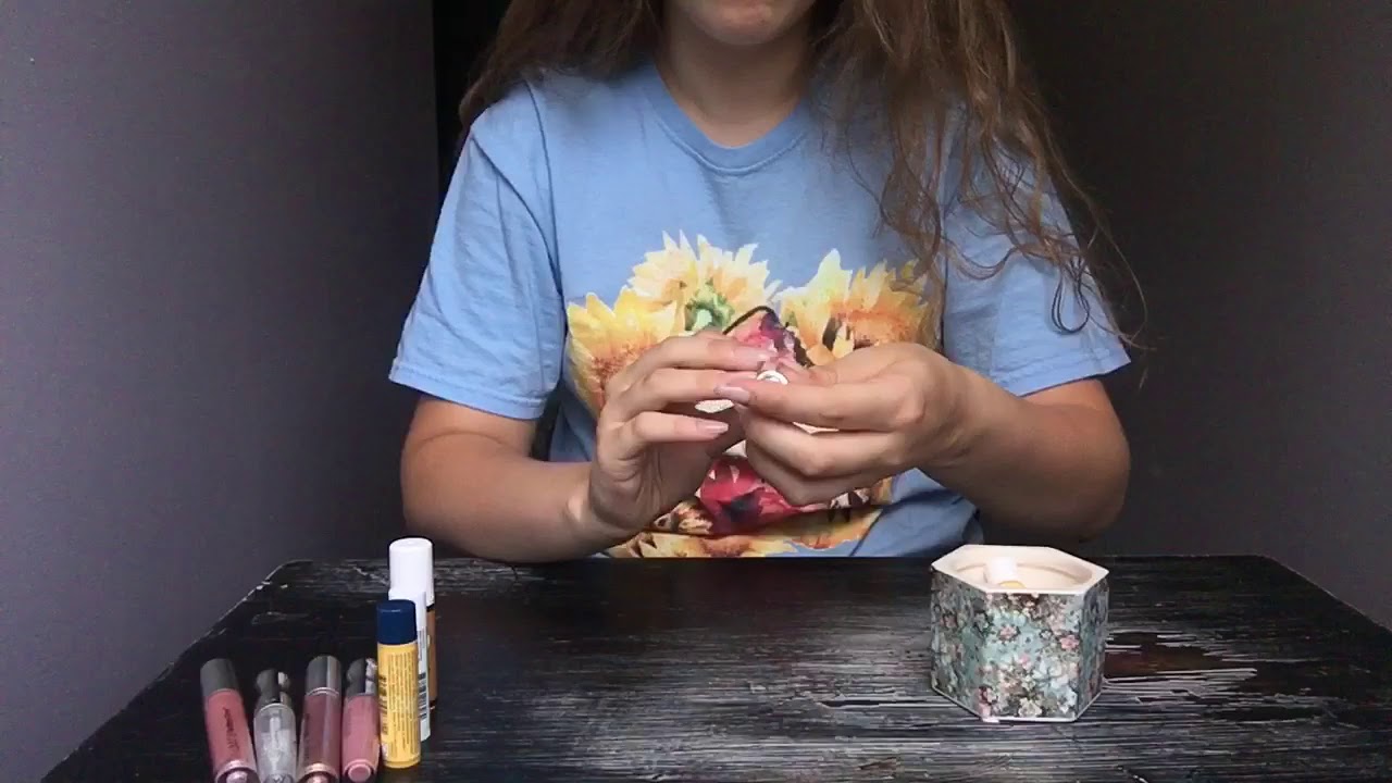 ASMR LIPGLOSS AND CHAPSTICK COLLECTION - YouTube