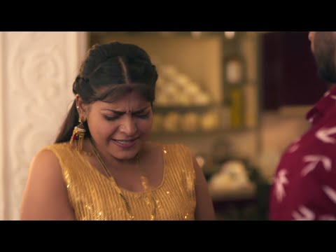 Unknown Crime Hot Sexy Removing Her Saree & Shows Her Sareeless Open Body Blouse Boob View