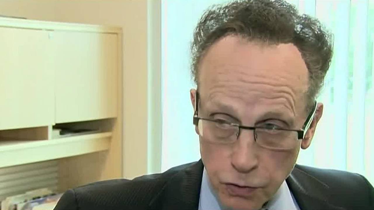 Warren Mayor Jim Fouts faces 2 controversies - YouTube