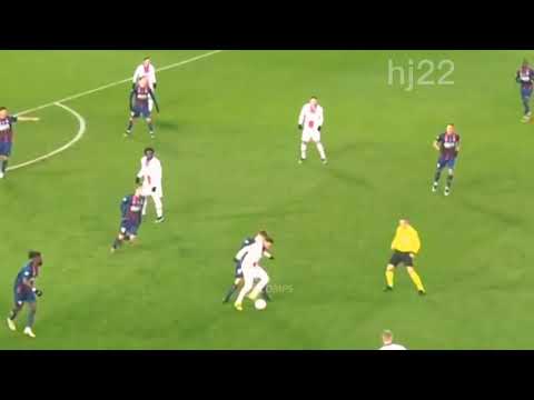 Neymar Jr slkis gigante kawe