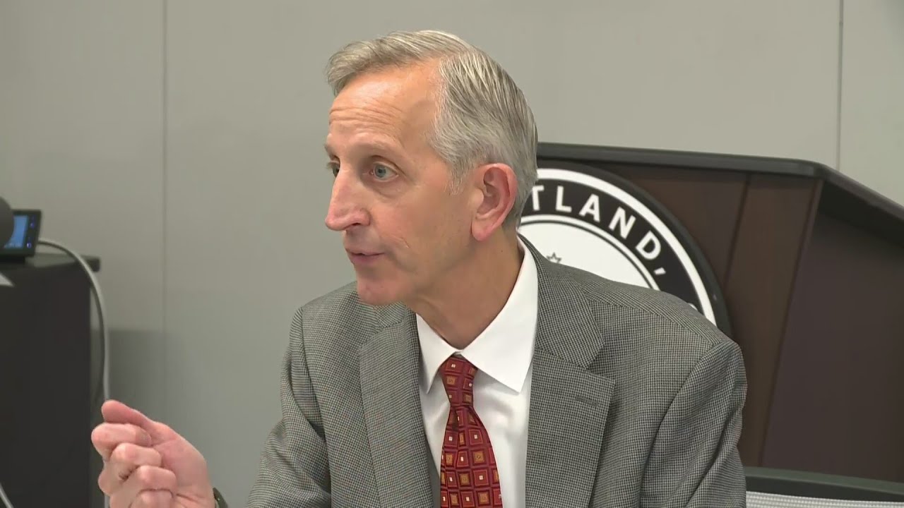 Mayor Wheeler, mayor-elect Wilson discuss Portland's upcoming ...