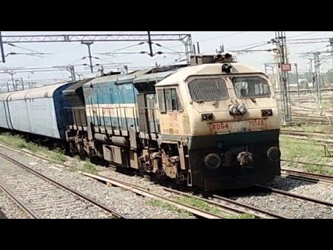 Wdg4 Locomotive With NMG Goods Train Waiting For Starter Signal 🤩🥰😍 ...