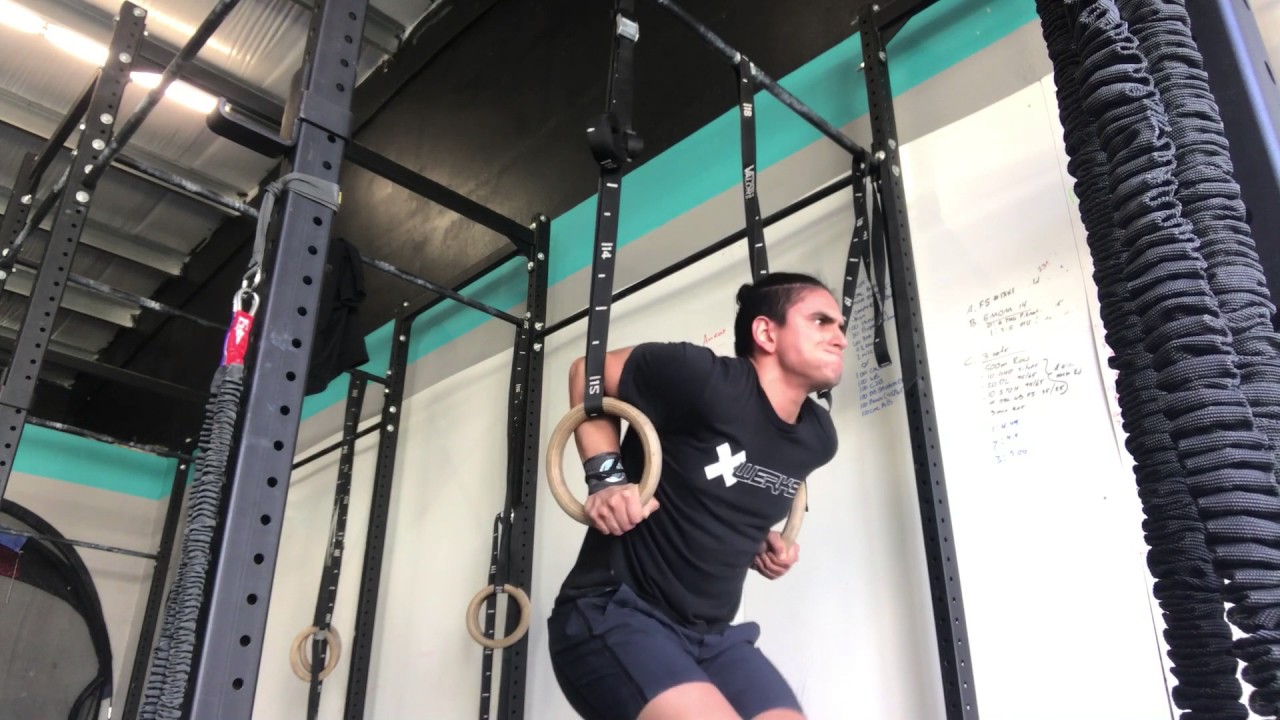 Max Strict Ring Dips - YouTube