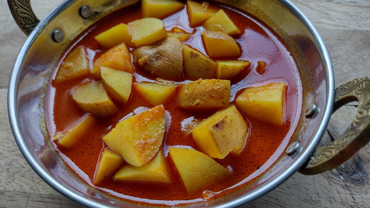 बटाट्याचे खडखडले / Potatoes Khadkhadle / Pathare Prabhu Vegetarian dish ...