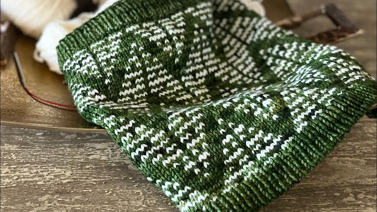 Color Stranding in knitting - Part 2 - YouTube