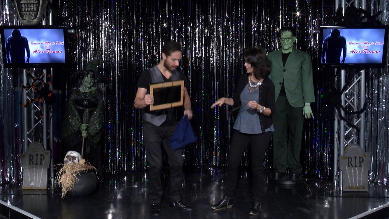 MAGIC TRICKS | Alex Ramon - YouTube