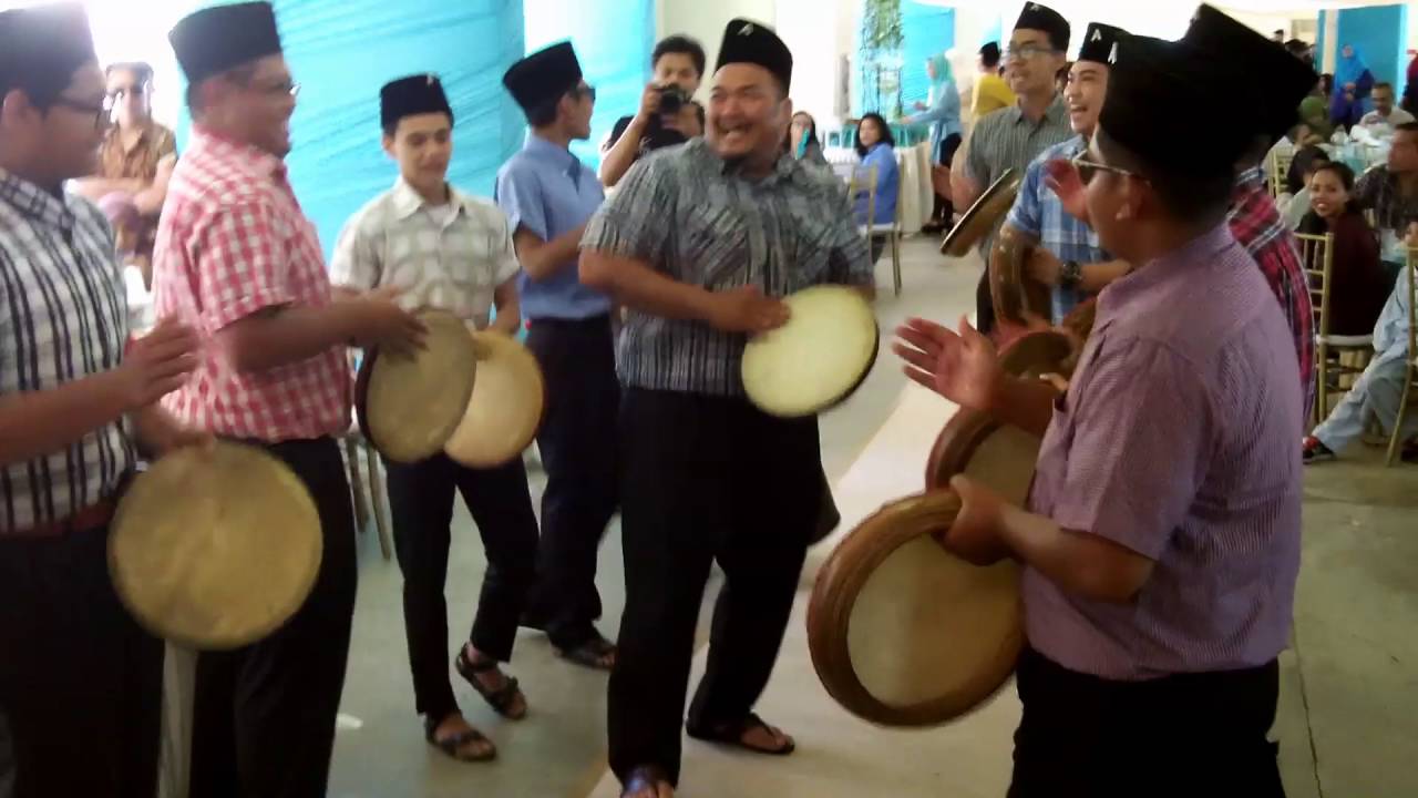 Kompang AKRAB - SPB + Pening Lalat (WoodlandsRingRd)-151016 - YouTube