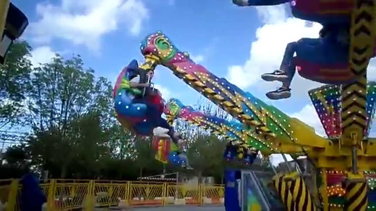 EXTAZY JUMP manege off-ride (jour) - YouTube