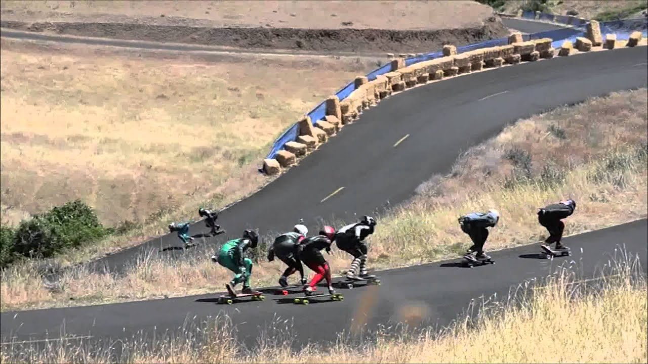 Longboard Downhill Racing