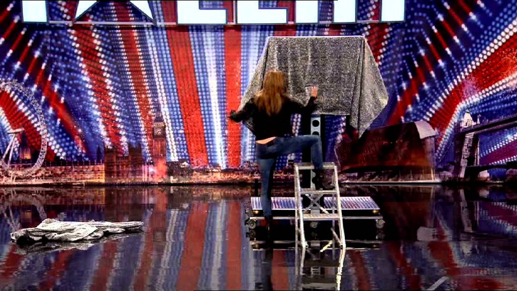David Penn - Illusionist UK - Britain's Got Talent Opening Audition ...