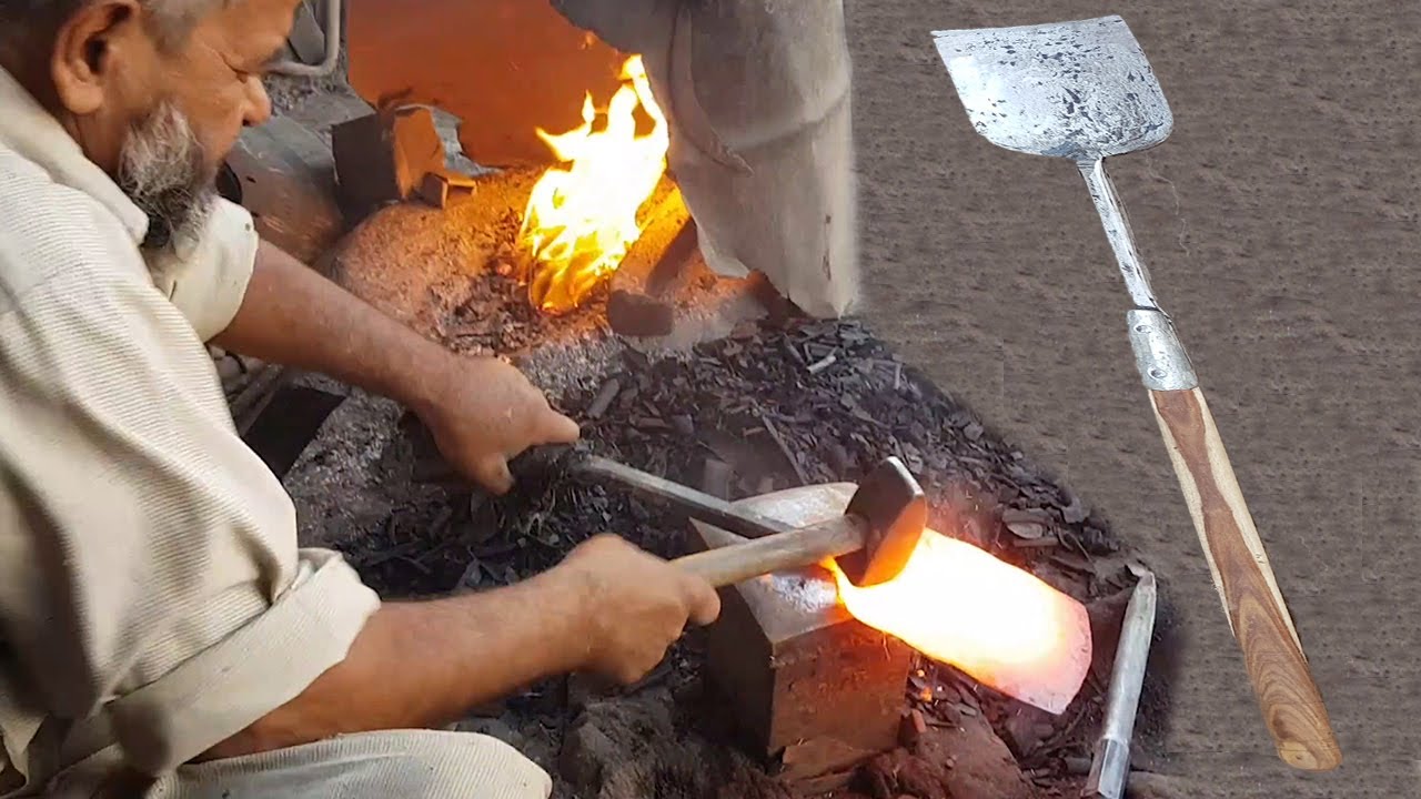 Making awesome trowel I Beautiful trowel designs I Blacksmith - YouTube