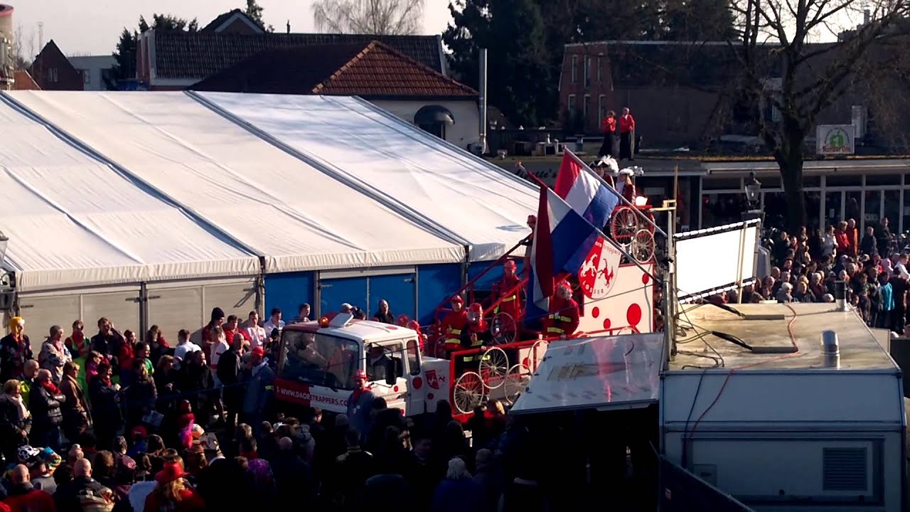 Optocht Losser Carnaval 2015 De Daore Trappers 2a - YouTube