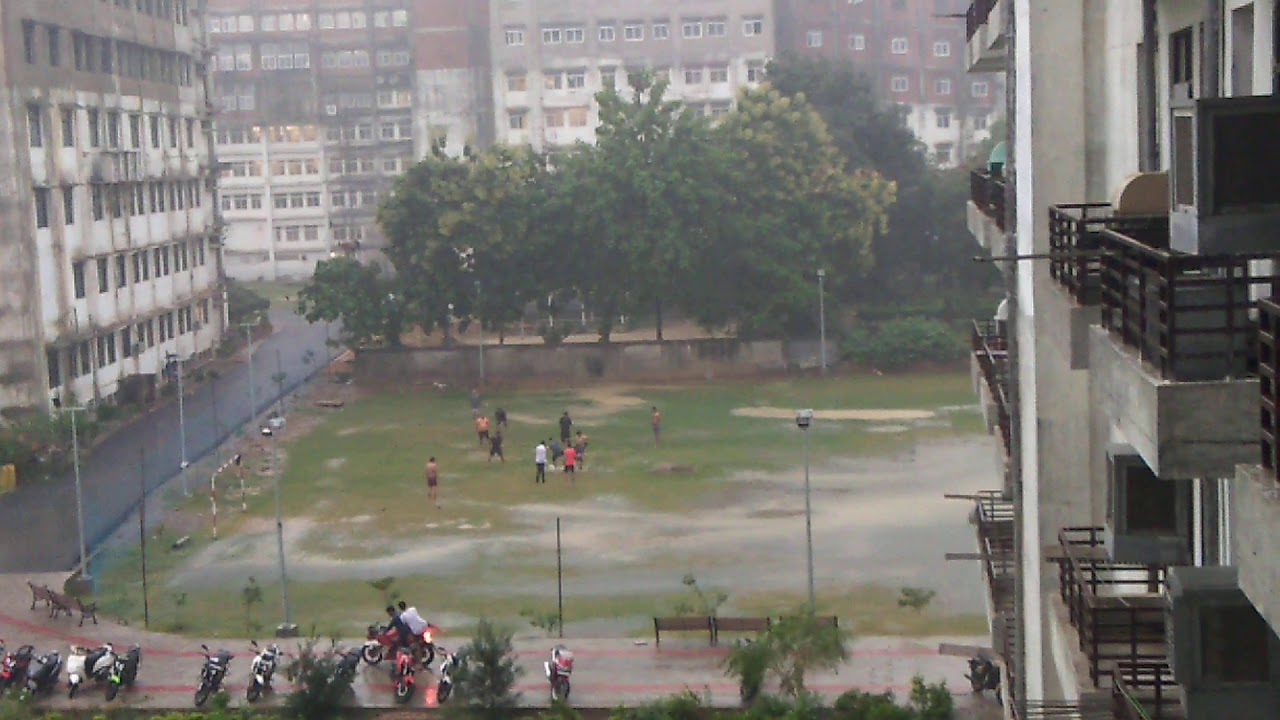 HIMS College building Varanasi, Uttar Pradesh 221302 - YouTube