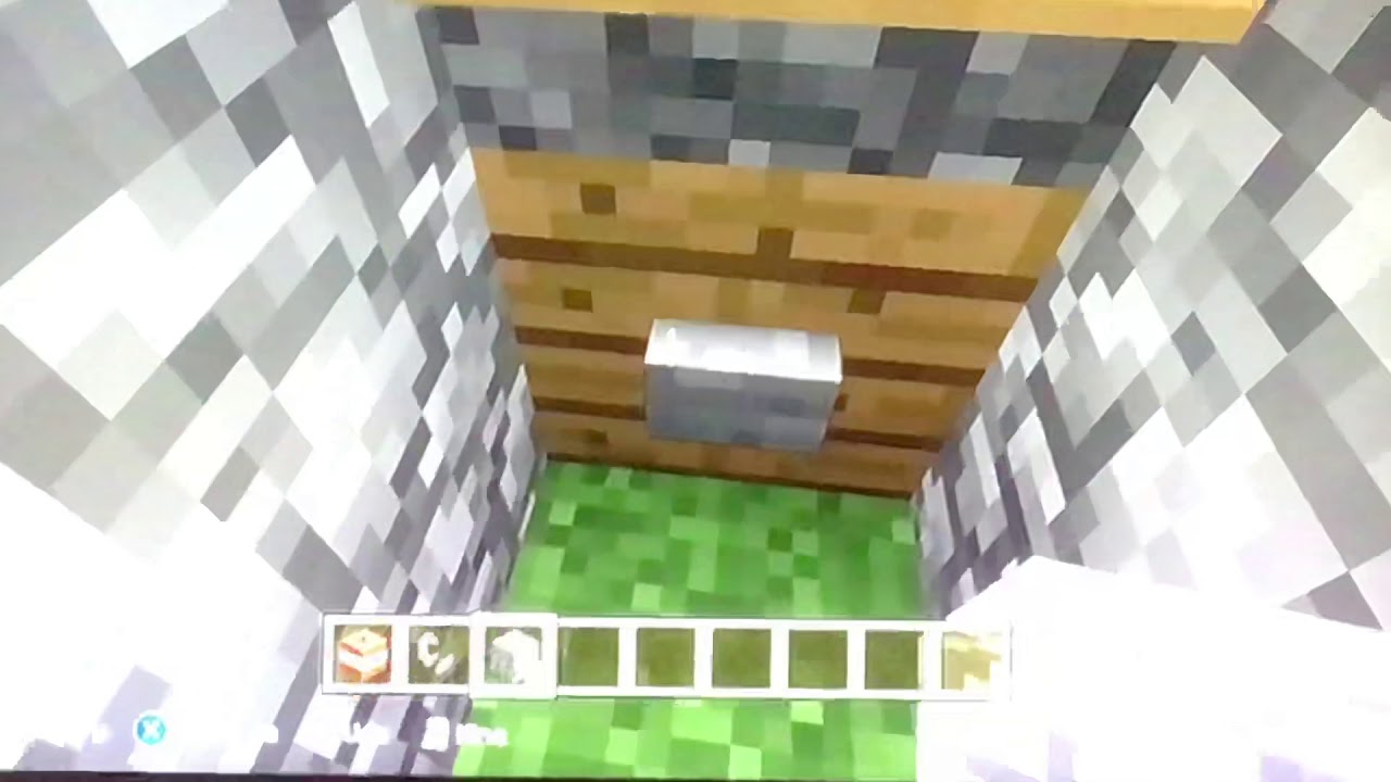 The default dance song in mooncreeft - YouTube