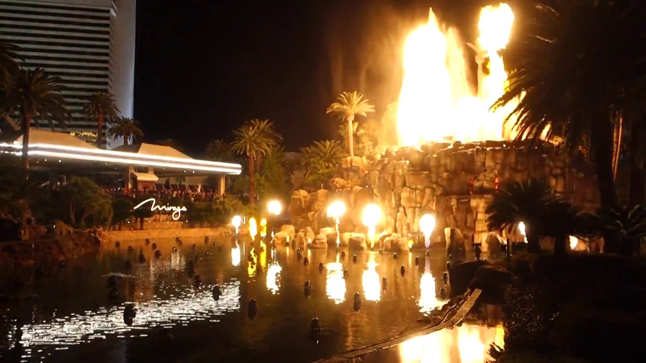 The Mirage Volcano firing up ~ Full Show ~ Las Vegas - YouTube