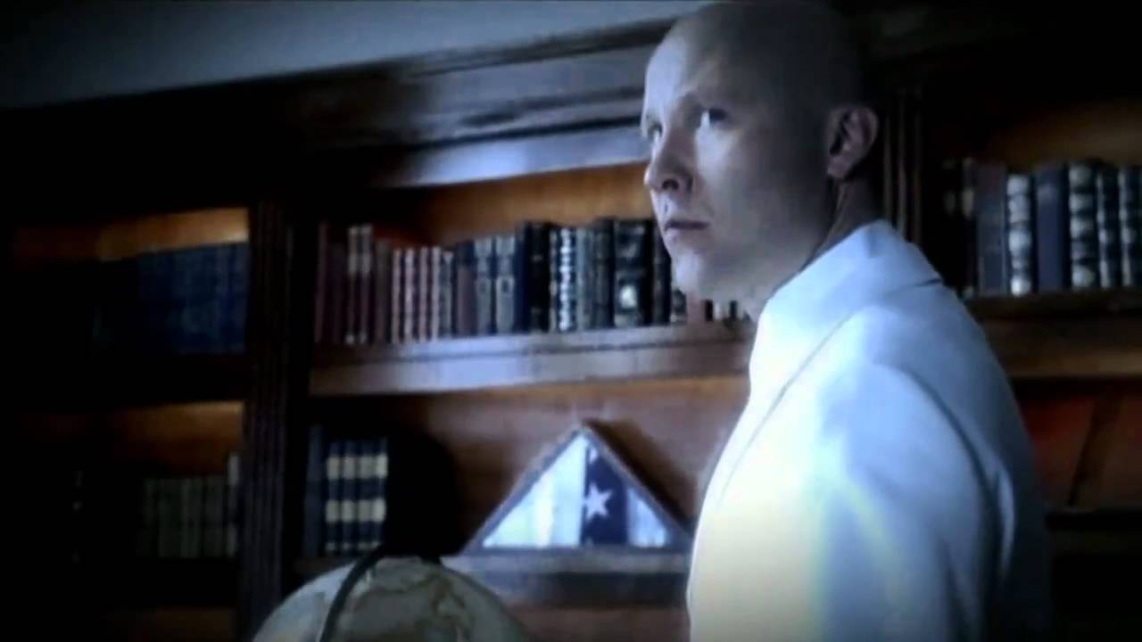 Smallville - 7x18 'Apocalypse' Promo - YouTube