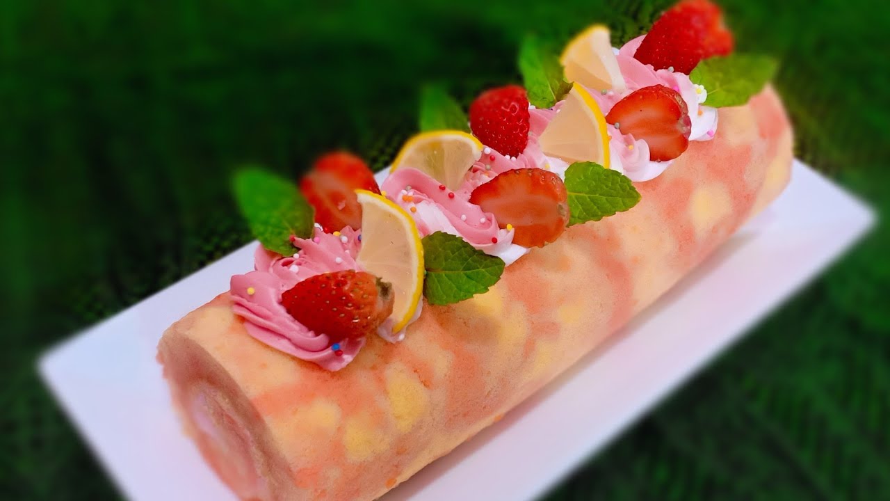 Red Velvet Swiss Roll Cake / Bolu Gulung Red Velvet / Red Velvet Rolled ...