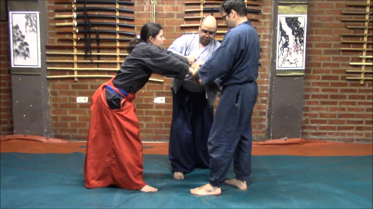 Ogawa Ryu - 自然の伝統 Shizen no Dentou 捕り縄 TORINAWA (鰕の手) - 2015 - YouTube