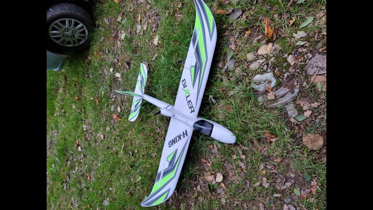 First Hobbyking Bixler FPV Flight - YouTube