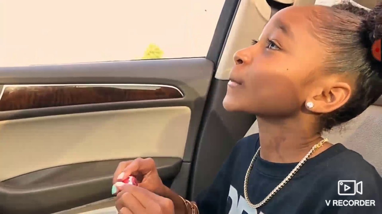 Lay lay freestyle - YouTube