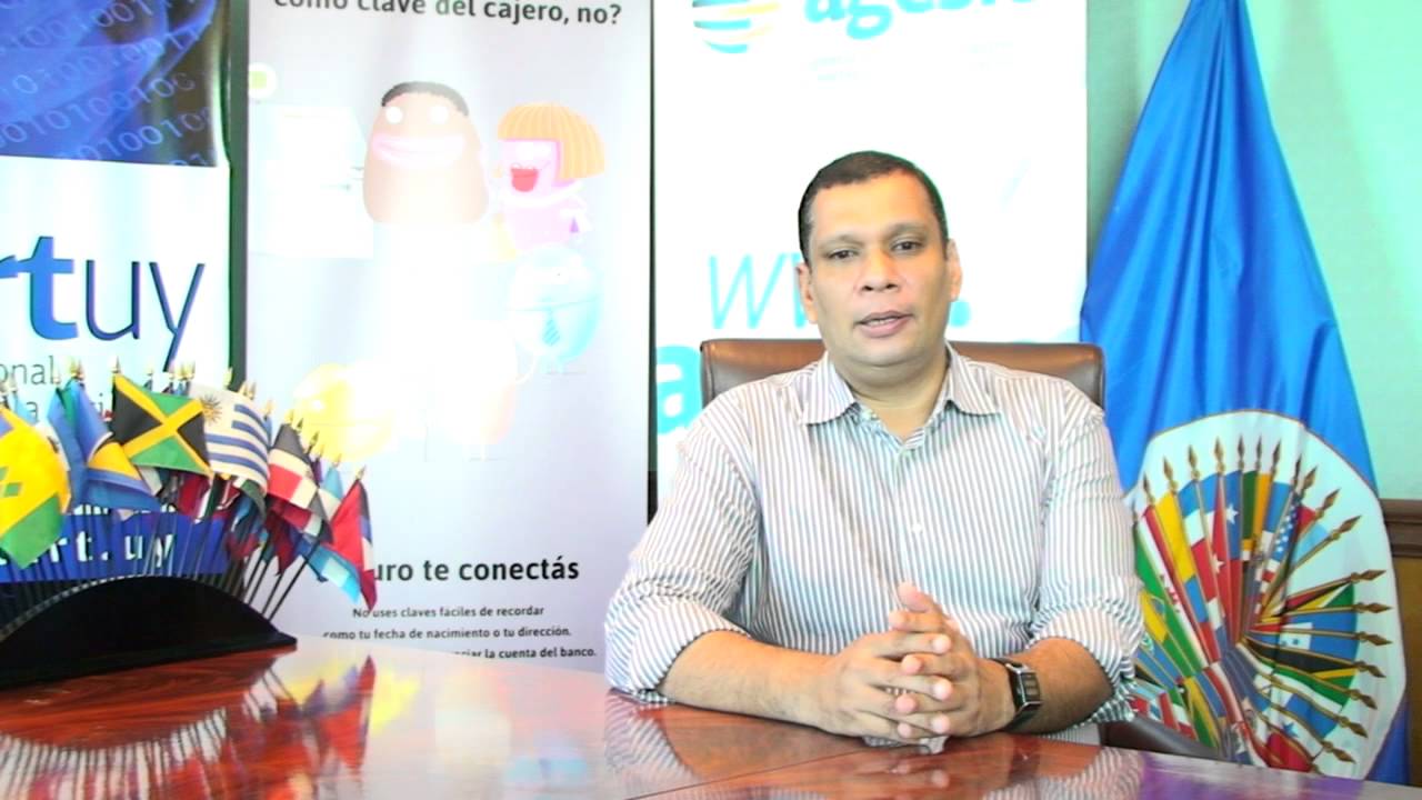Raúl Millán - YouTube