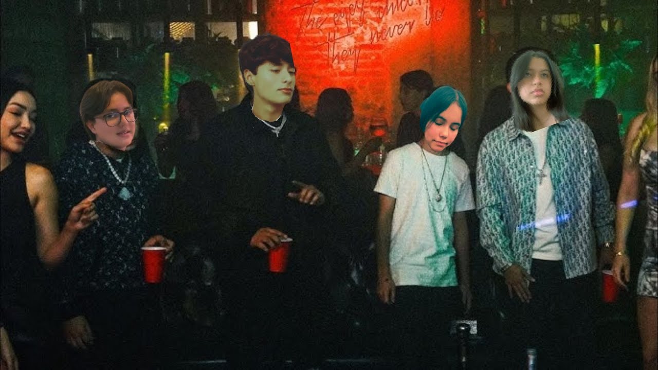 Pocos Años Mil Errores Cover - YouTube