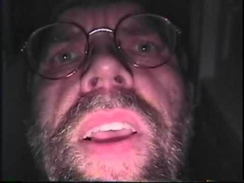 Robot vs.the Aztec Mummy - YouTube