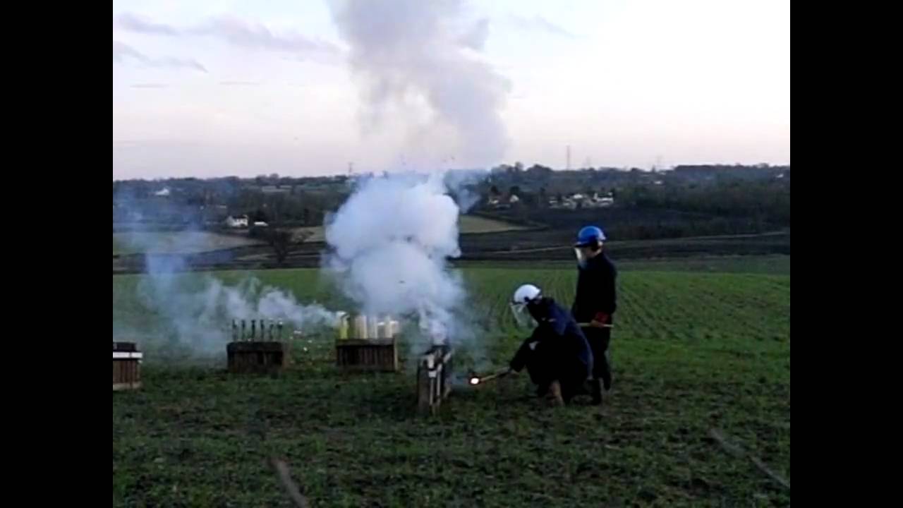 Category 4 fireworks training course, February 2009, Leicestershire, UK ...