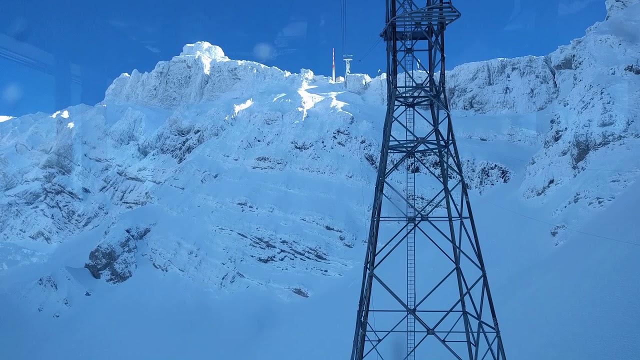 Seilbahnfahrt von der Schwägalp auf den Säntis - YouTube