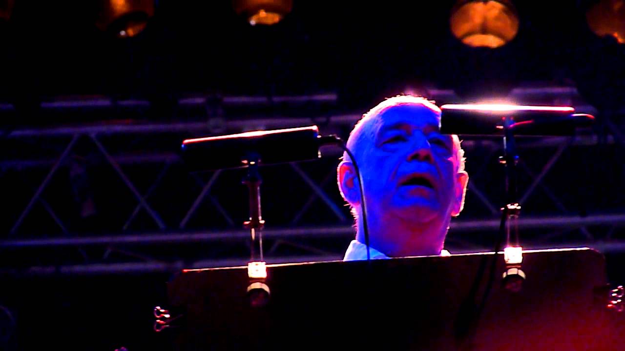 Δημήτρης Μητροπάνος - Μια στάση εδώ - YouTube